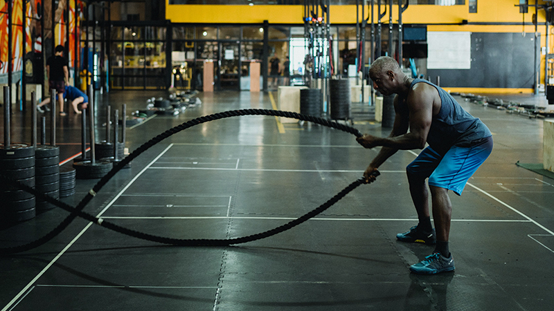 10 Battle Rope Exercises for a Lean [Battle Ropes for a Shredded ...