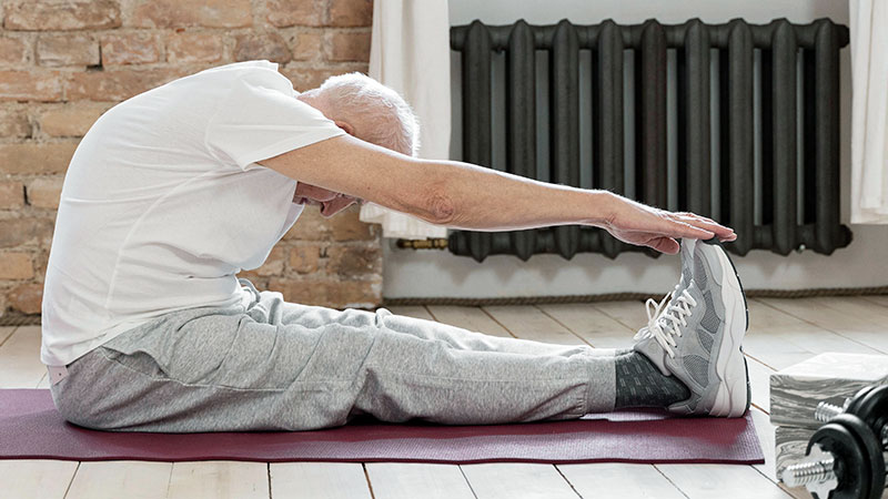Mastering the 30-Minute Combo Fitness Routine for Seniors at Home ...