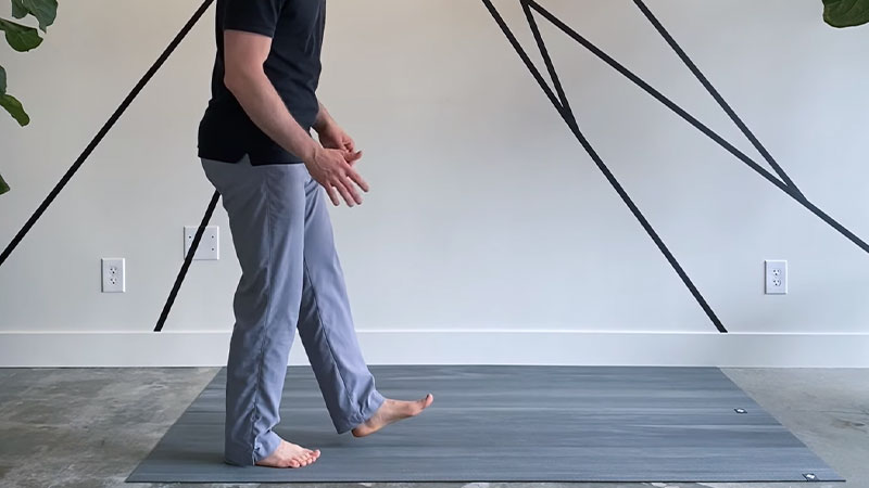 Quick, Effective Home Leg Workouts: A 12-Step Guide for Seniors ...