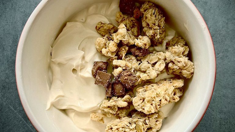 Discover the Health Benefits of Skyr: A Nutritional Powerhouse for Your ...