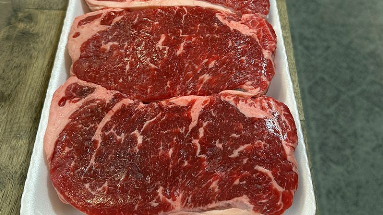 7 Health Benefits of Red Meat: Nutrients, Protein, and Balanced Diet ...