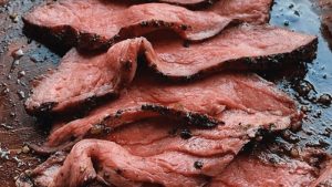 7 Health Benefits of Red Meat: Nutrients, Protein, and Balanced Diet ...