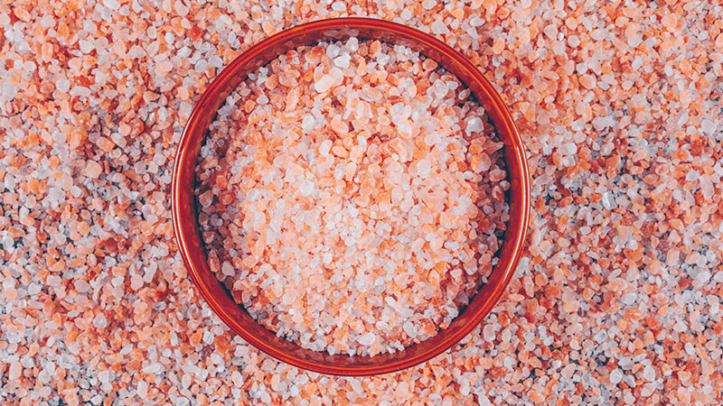 5 Health Benefits of Himalayan Salt: Boost Hydration, Digestion ...