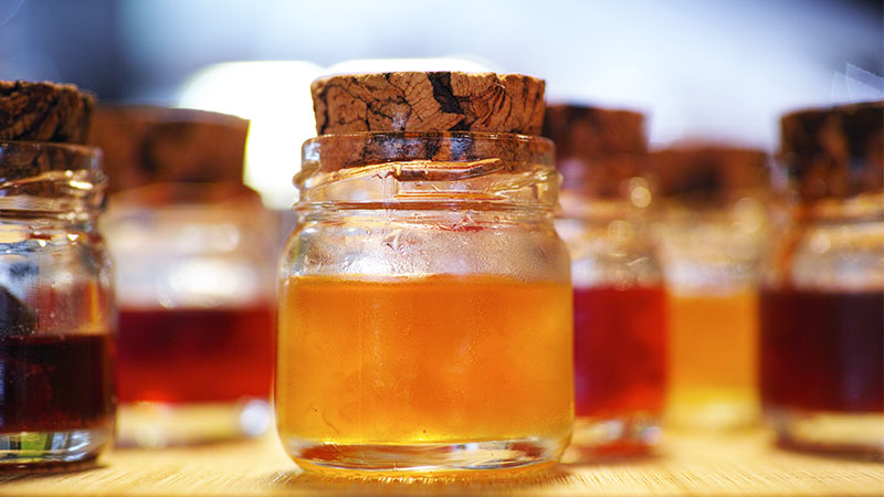 Top 9 Health Benefits of Maple Syrup: A Natural Sweetener Packed with ...